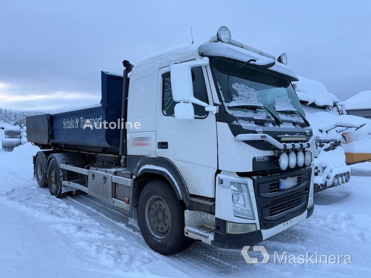 Prodaje se Volvo FM 450 rol kiper sa kukom na aukciji