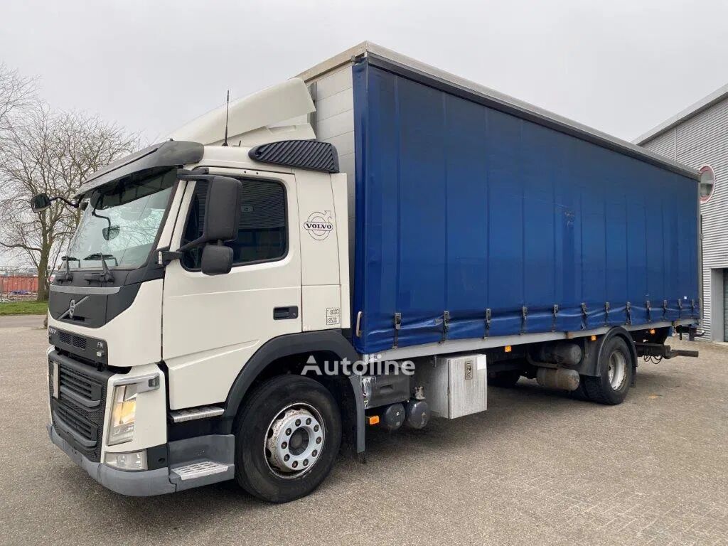 Volvo FM11-330 / LOW KM'S:472120 KM / LWDS / FULL-AIR / NAVI / CURTAIN kamion sa klizna zavesa cerada