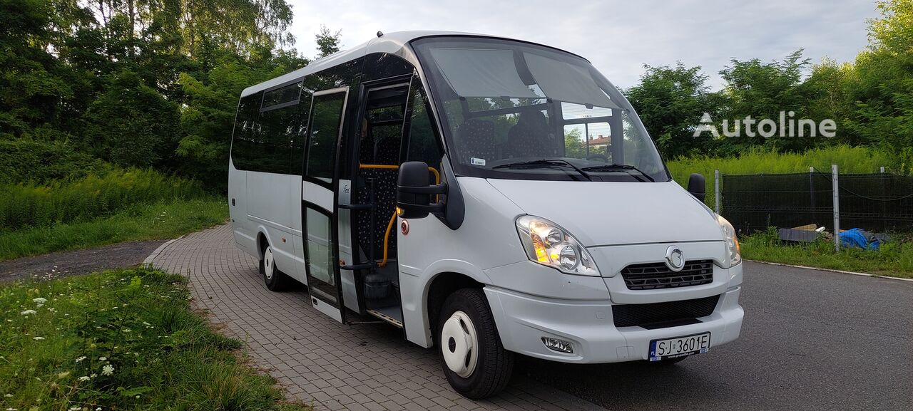 IVECO Rosero First minibus furgon