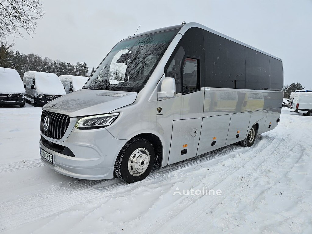 Novi Mercedes-Benz Sprinter 519 putnički minibus