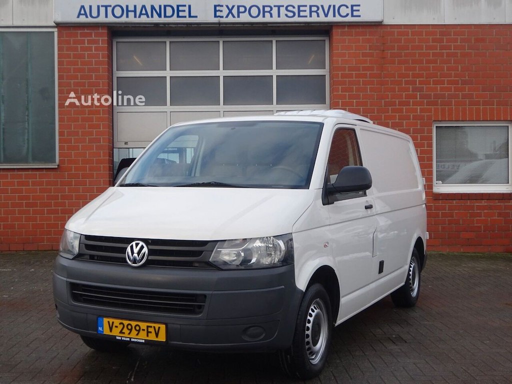 Volkswagen Transporter T5 2.0 TDI minibus hladnjača