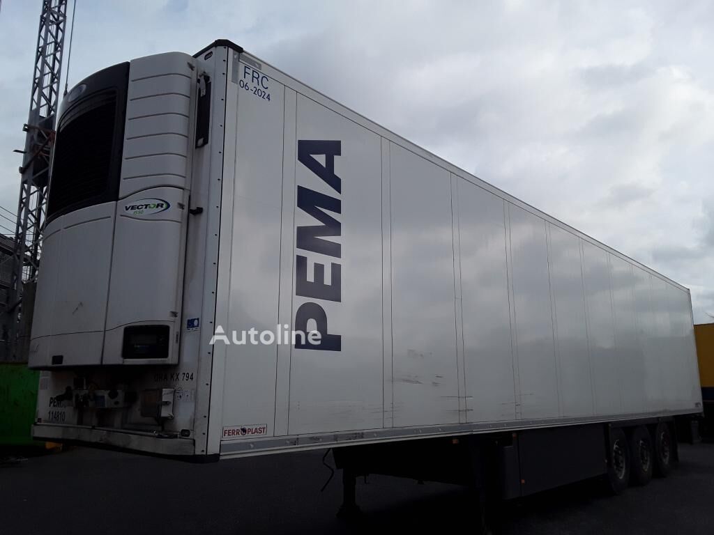 Schmitz Cargobull Trailer Reefer Flower Width & Double Stock Straight poluprikolica hladnjača (641640)