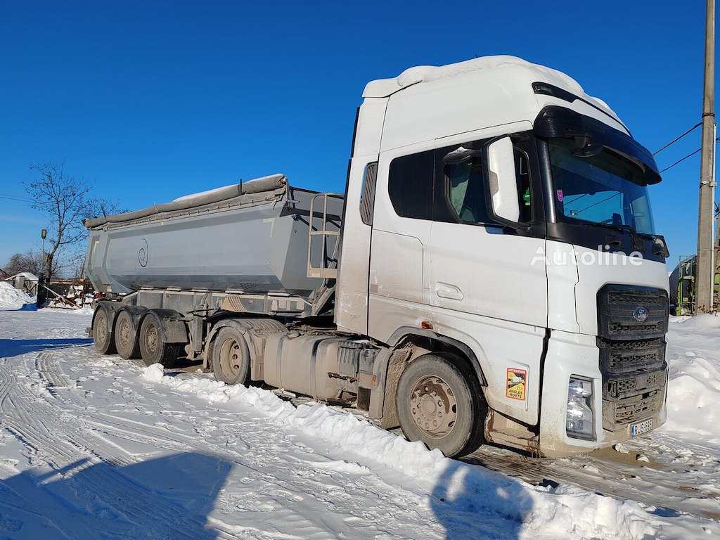 Schwarzmüller SK K széria poluprikolica kipera