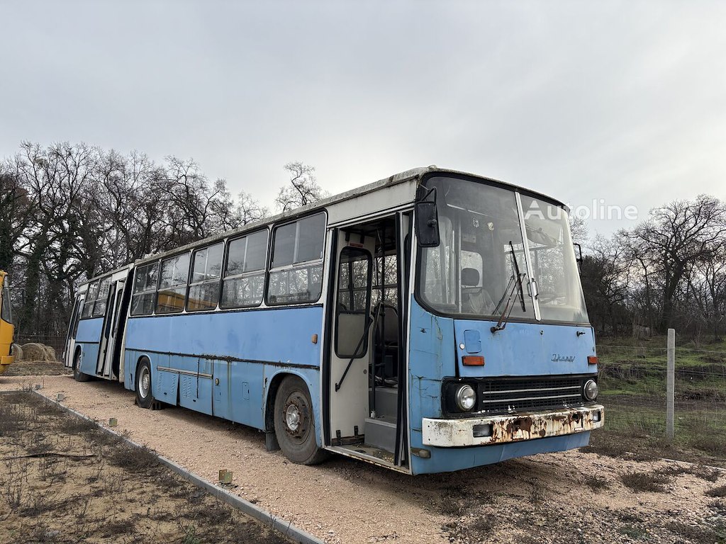 Ikarus 280 zglobni autobus