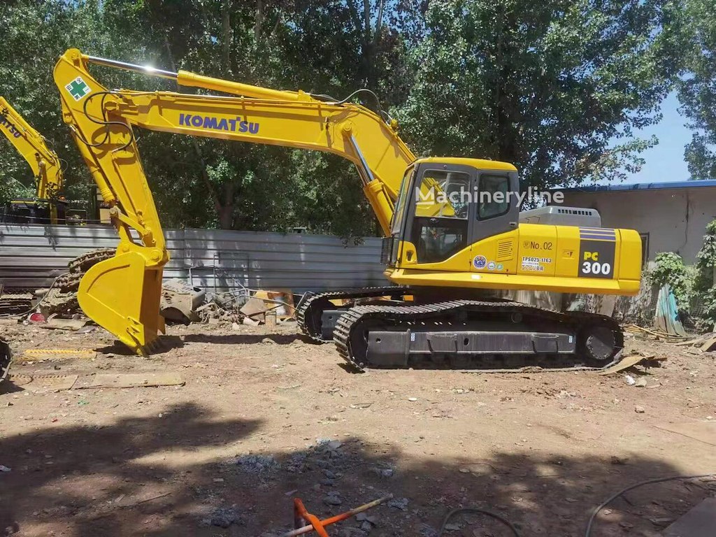 Komatsu PC300-7 bager guseničar