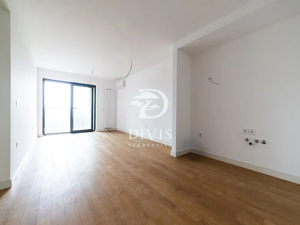 Prodaja, trosoban stan, 76m², Zvezdara Sve Podlokacije, Beograd