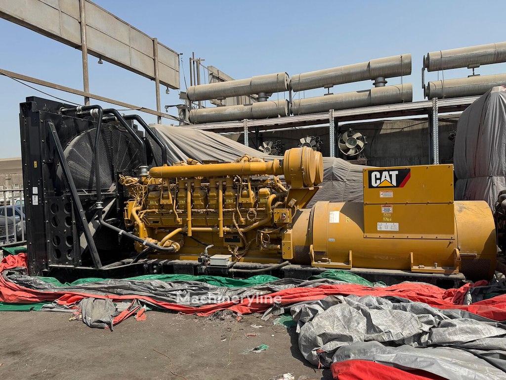 Novi Caterpillar 3516B diesel generator