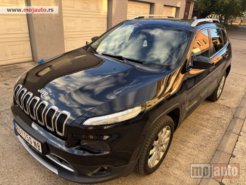 Jeep Cherokee Reg 1 godinu