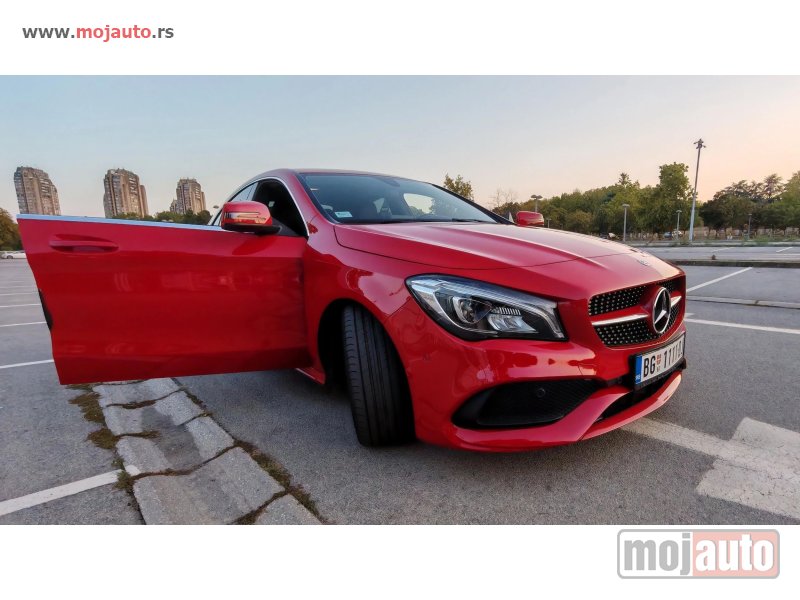 Mercedes CLA 180 AMG line/automatik