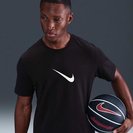GIANNIS T-SHIRT 'BLACK'