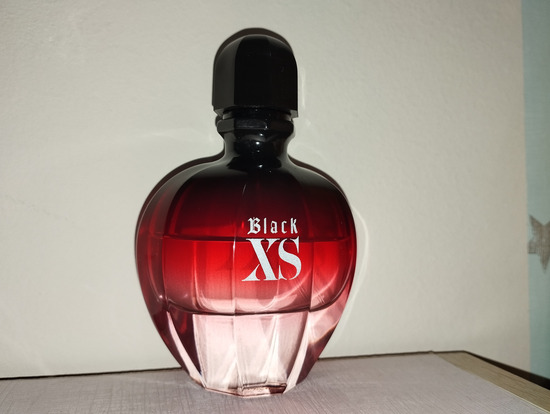 Black Xs edp