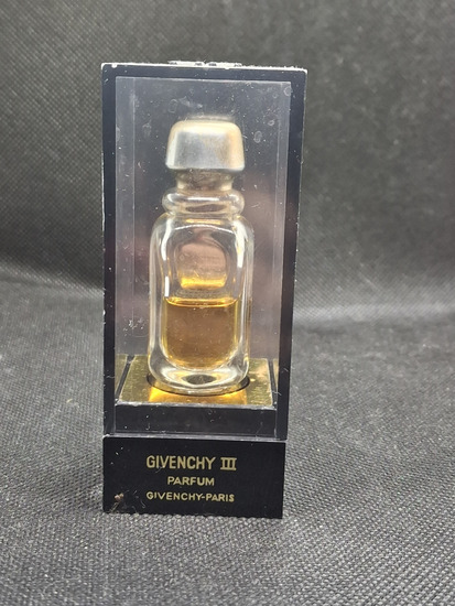 GIVENCHY III EXTRAT PARFEMA MINIJATURA