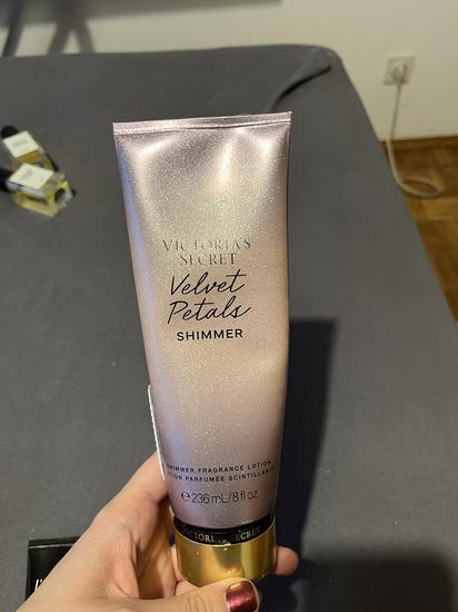 Victoria’s secret shimmer losion