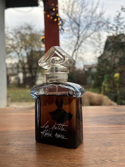 Guerlain La Petite Robe Noire