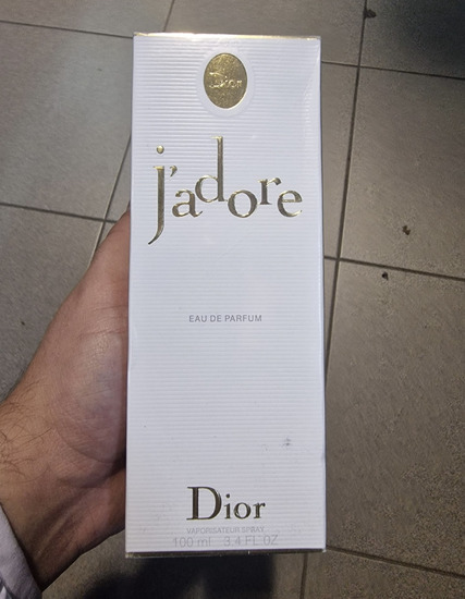 Dior jadore parfem