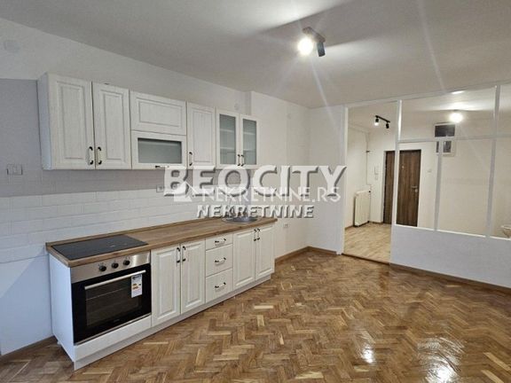 Novi Sad, Železnička Stanica, Pariske komune, 2.5, 59m2, 145000EUR