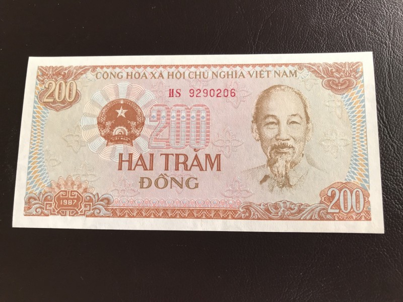 VIJETNAM 200 ĐONG. UNC.1987.