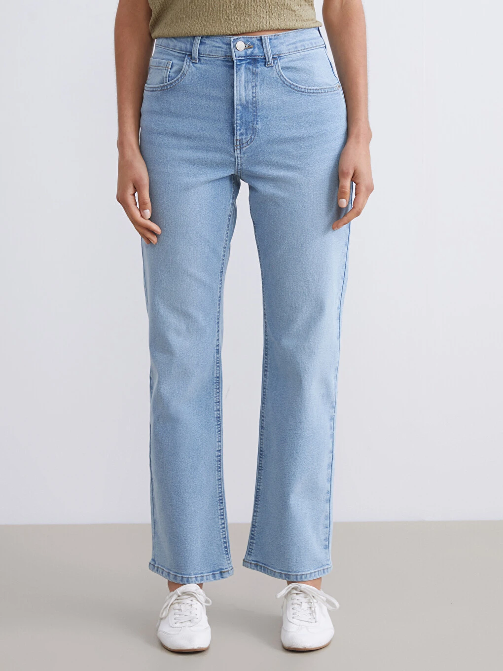 LCW Jeans Farmerke Ravnog Kroja Za Žene