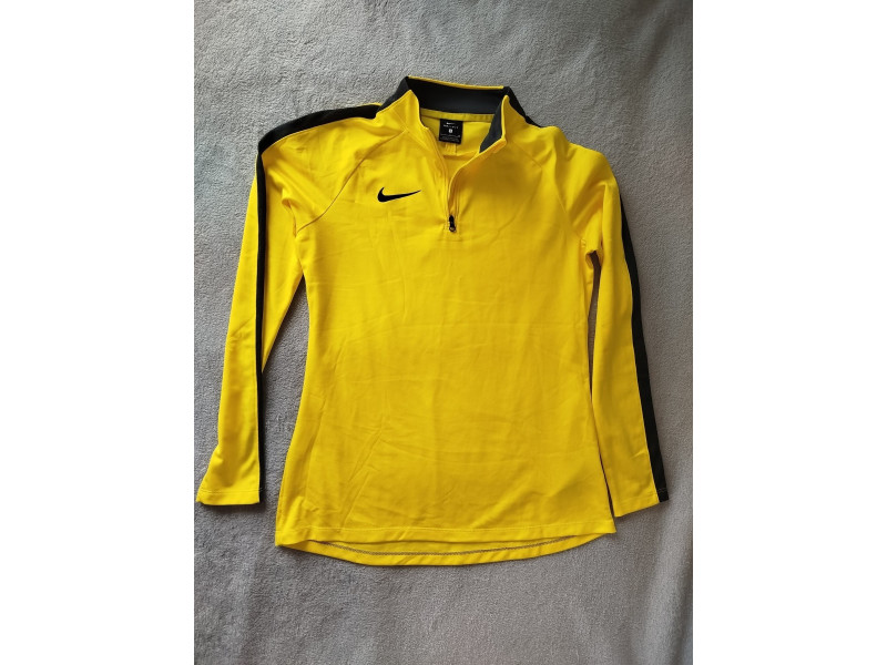 NIKE DRI-FIT gornji deo - kao NOV