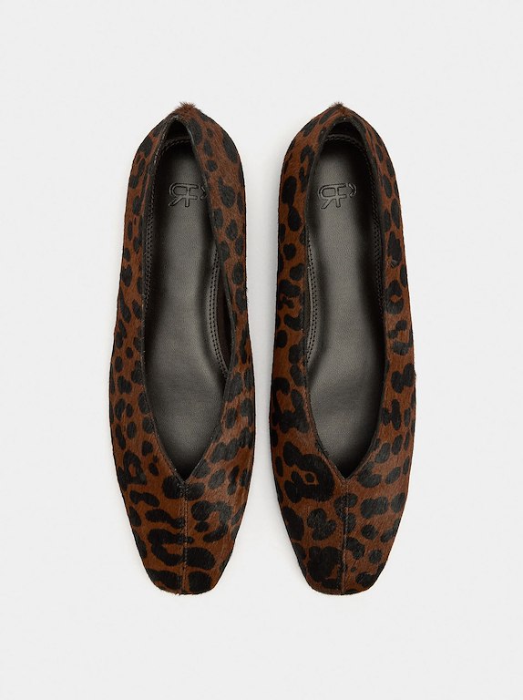 LEATHER BALLET FLATS PRINTED WITH ANIMAL PRINT