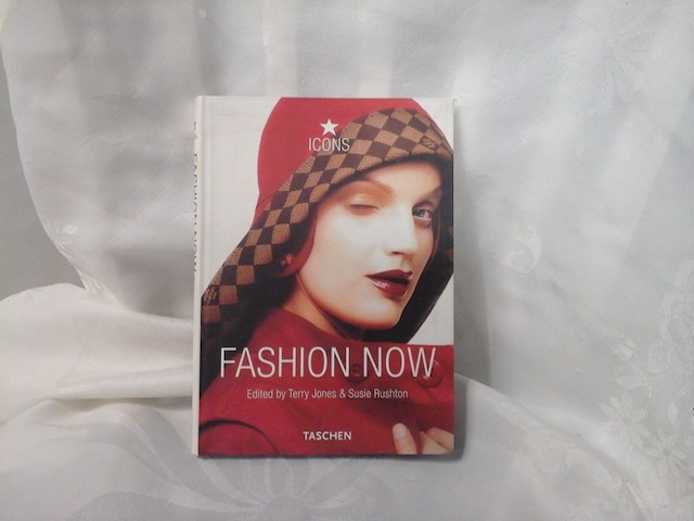 Fashion now ICON Taschen Terry Jones Susie Rushton