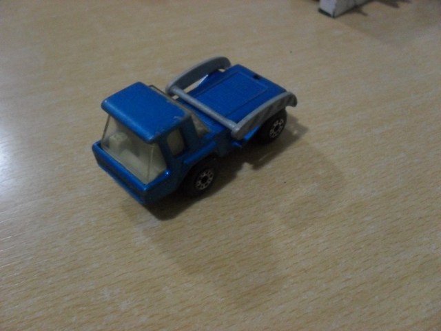 MATCHBOX - SKIP TRUCK