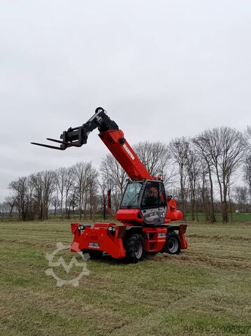 Teleskopski utovarivač
Manitou MRT 1840