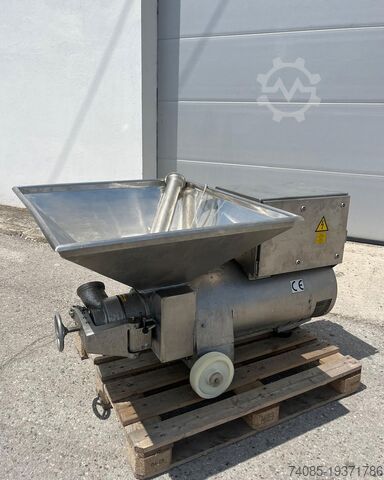 Mašina za preradu mesa
Karl Schnell FD 112