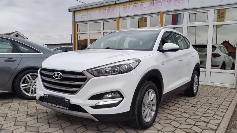 Hyundai Tucson 2.0 CRDI 4WD/KA0 N0V