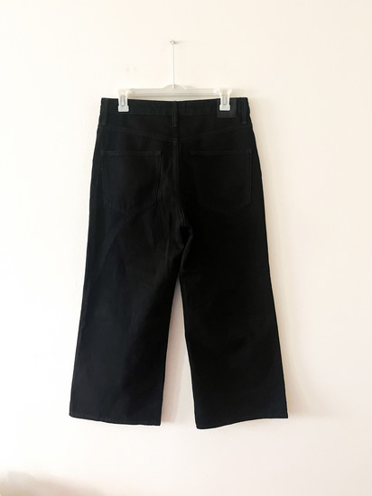%2000%Massimo Dutti high rise cropped flare leg