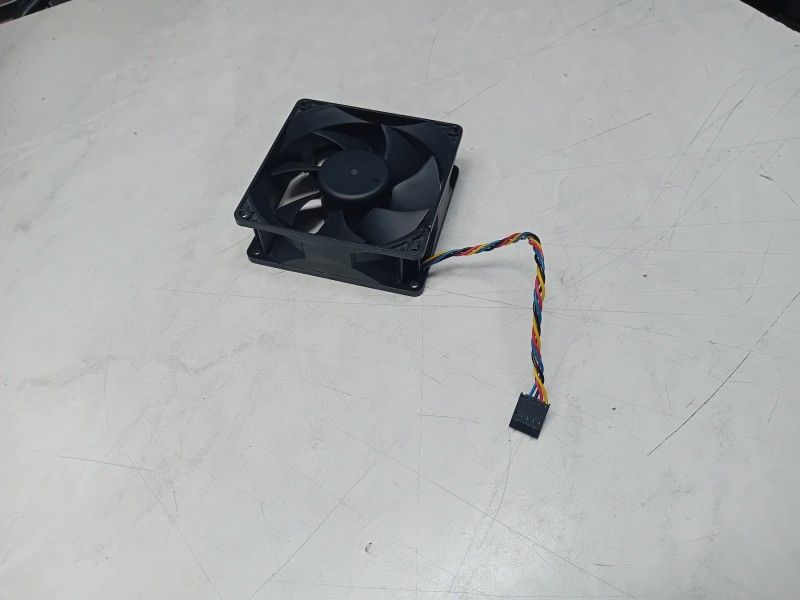 pin5 za dell ventilator 9cm ispravan