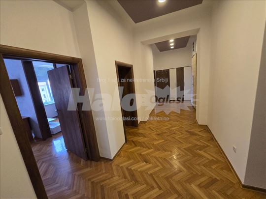 Salonac Miran Svetao kod Beogradjanke, 100m2