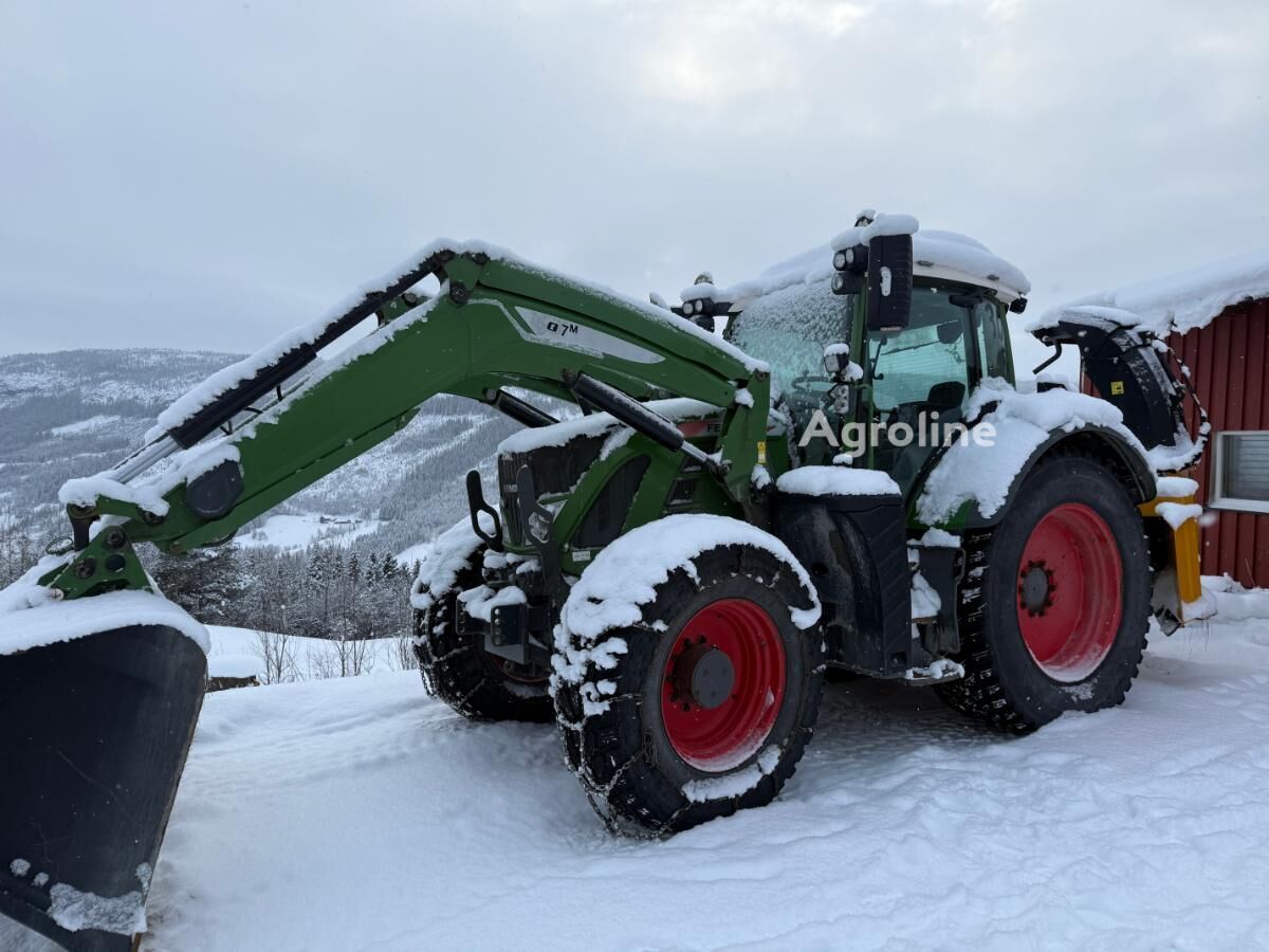 Prodaje se Fendt 724 Vario traktor točkaš na aukciji