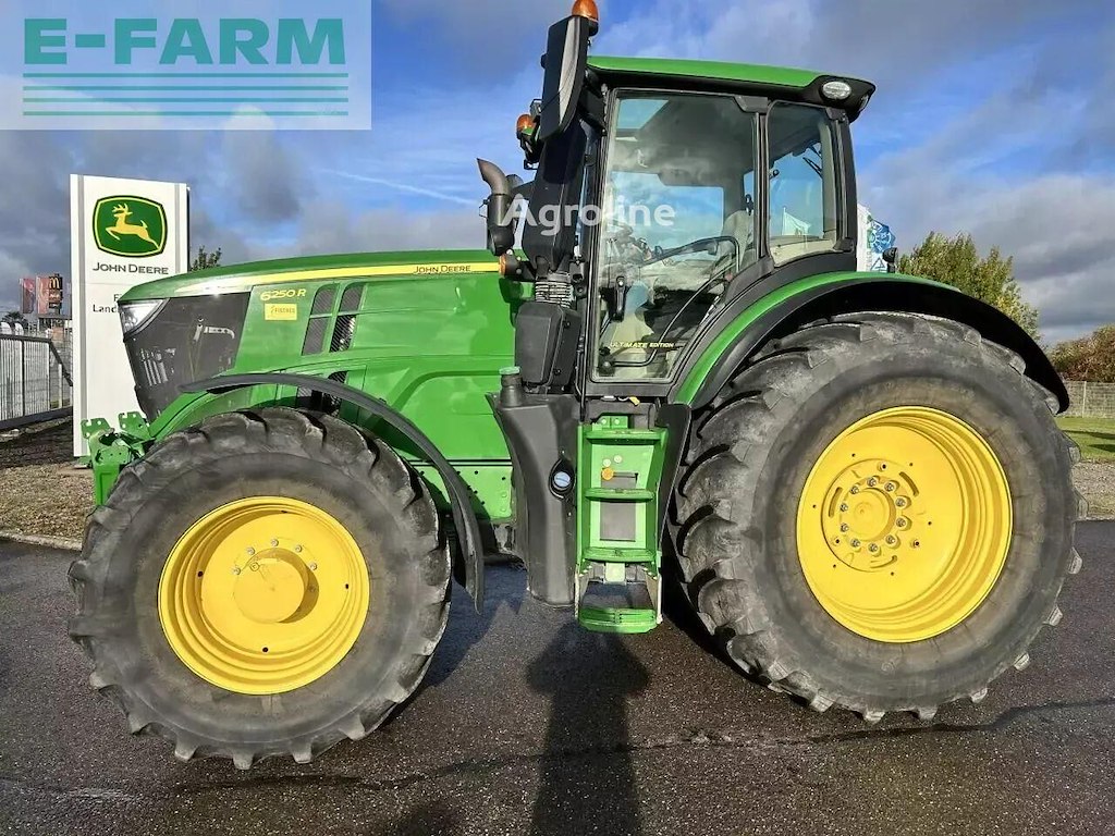 John Deere 6250r ultimate traktor točkaš