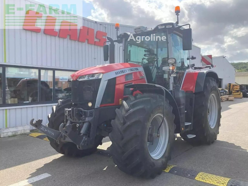 Massey Ferguson 8S.245 traktor točkaš
