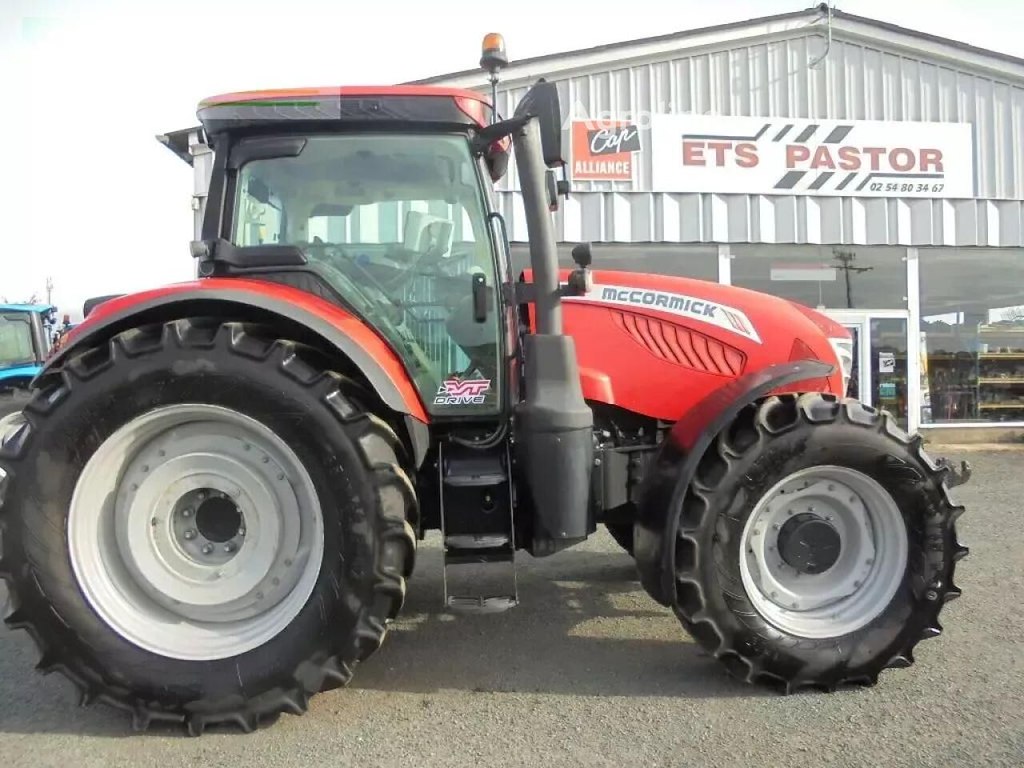 McCormick x7-690p traktor točkaš