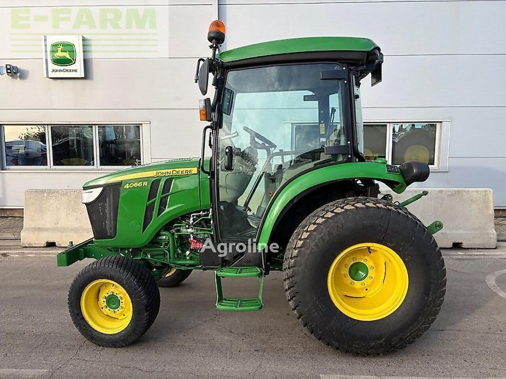 John Deere 4066r traktor točkaš
