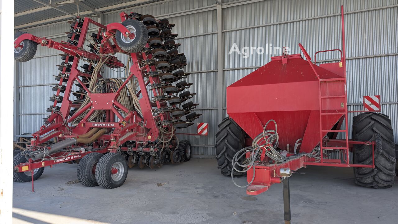 Agro-Soyuz Turbosem II 19-60 kombinovana sejalica