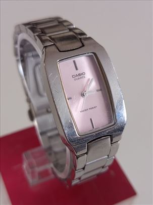 Zenski sat Casio LTP-1165 (na stanju)