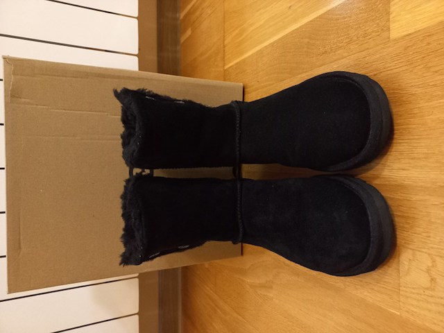 Ugg cizme original br.38