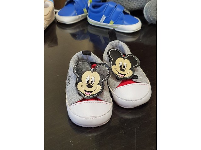 O. nehodajuce mickey espadrile cipelice