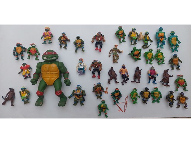 LOT NINDZA KORNJACE ,TMNT iz vremena YU STARE