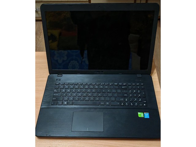 ASUS X751L
