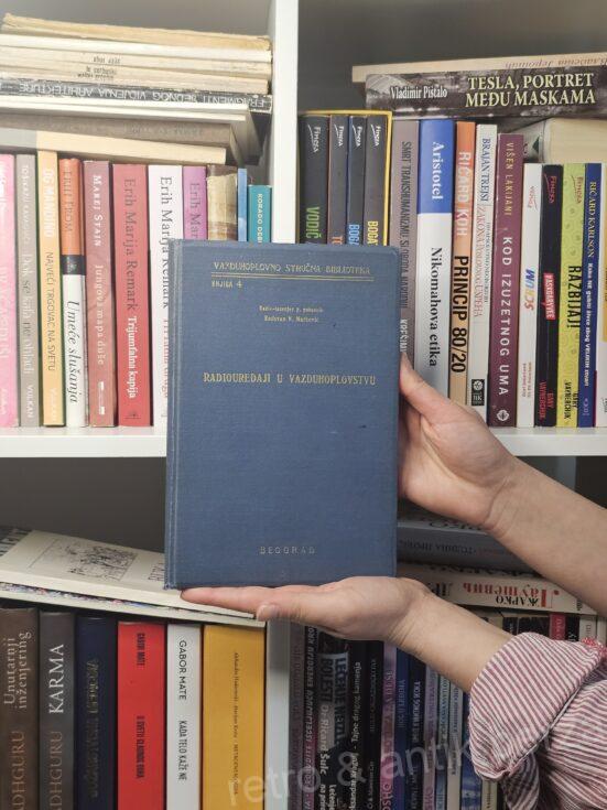 Radiouređaji u vazduhoplovstvu – radio inženjer p. pukovnik Radovan N.