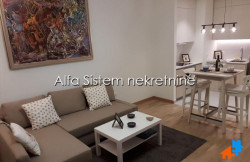 Stan-Apartman za Duži Najam, Beograd na vodi, Savski Venac, Beograd, €1.100