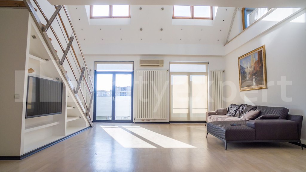 Stan za izdavanje BEZ PROVIZIJE: Četvorosoban, 222m², Dalmatinska, Palilula - 2000€