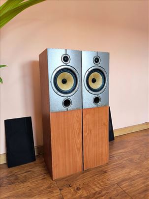 Wharfedale Diamond 8.3