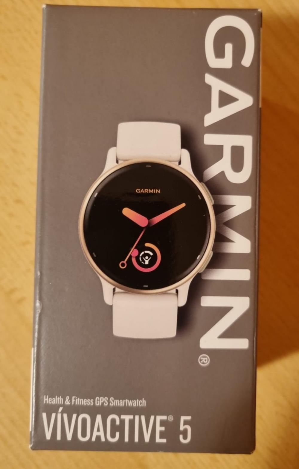 Garmin VIVOACTIVE 5 AMOLED Cream gold 42mm NOV