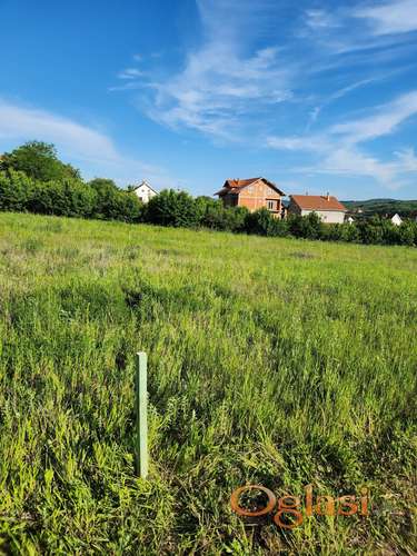 Građevinski plac u Svetosavskoj ulici Ritopek, Grocka, 200 m od Smederevskog puta