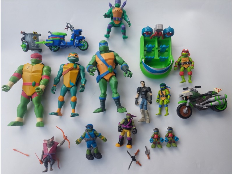 LOT TMNT NINDZA KORNJACE PRODAJEM SAMO KAO LOT
